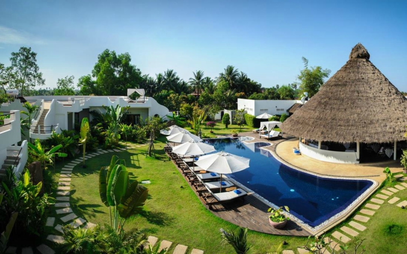 Navutu Dreams Resort & Wellness Retreat - Exotic Voyages