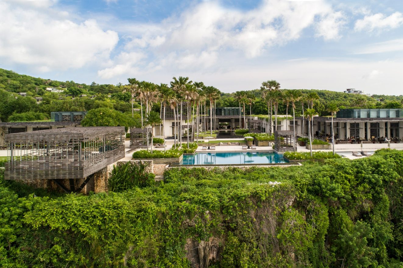 Top 7 Luxury Resorts With The Most Incredible Views In Bali - Exotic ...